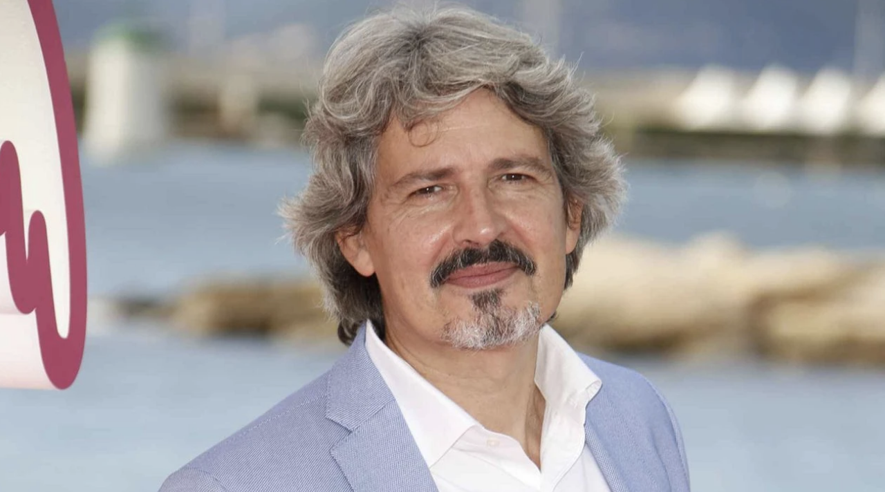 Helene-Rolles-reagit-aux-crit